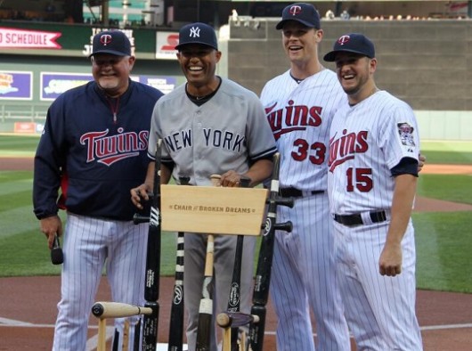 Minnesota Twins give Mariano Rivera rocking chair made of broken bats