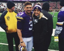 Blair Walsh girlfriend Sarah Chaffee defends him after missed kick