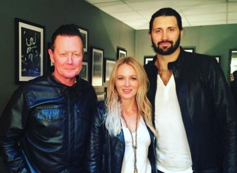 Charlie Whitehurst is reportedly dating Jewel