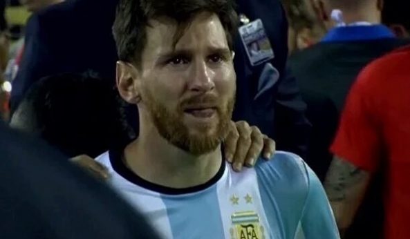 Twitter reacts to Lionel Messi, Argentina choking in World Cup