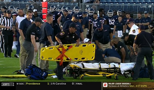 UCF CB Aaron Robinson taken away on stretcher after suffering injury ...