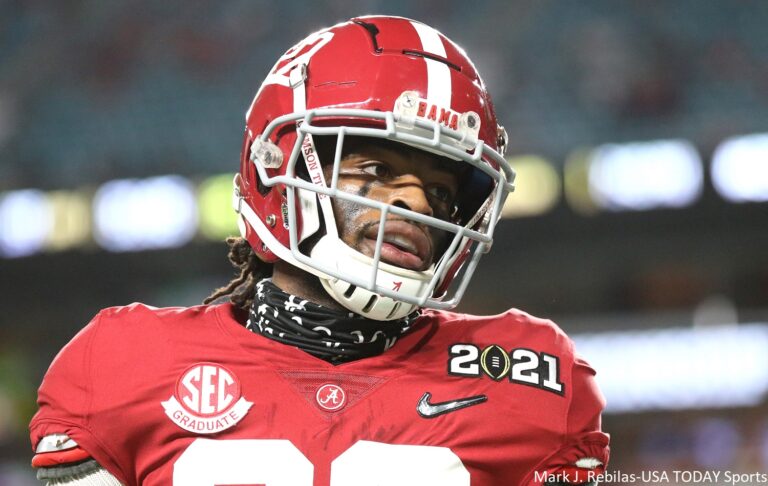 Najee Harris goes viral for massive leg muscles at Senior Bowl