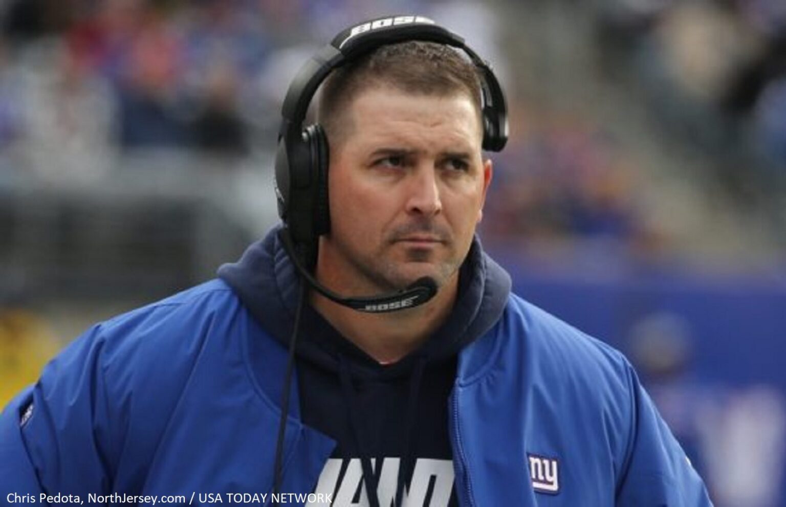 Watch: Javy Baez makes incredible no-look tag