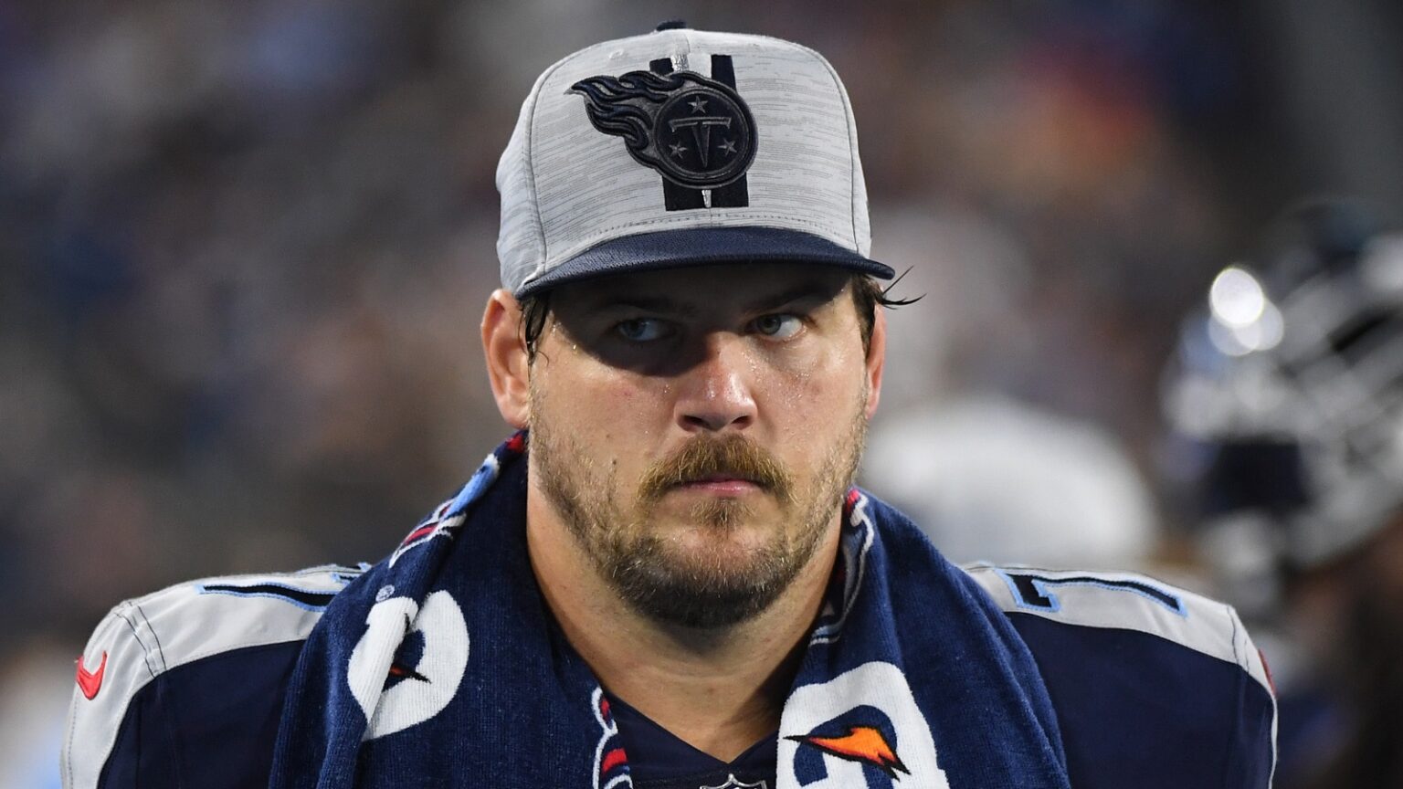 Taylor Lewan calls for fired coach to take over Titans
