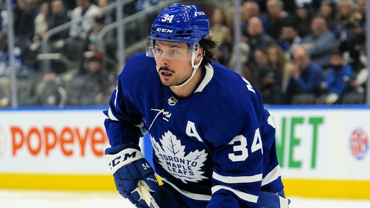 Auston Matthews makes an awesome trade with an NBA legend