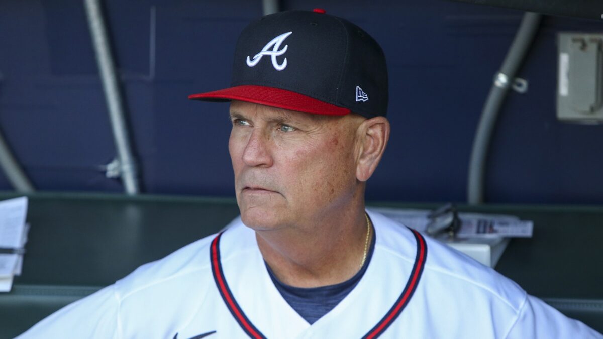 Former World Series-winning manager considering retirement