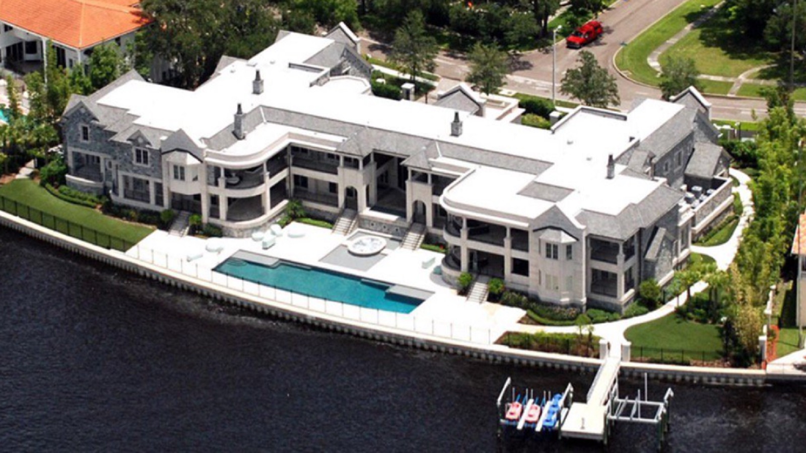 New owner may have drastic plans for Derek Jeter's $22 million mansion