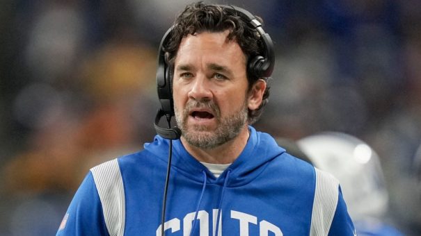 Jeff Saturday makes clear statement about Colts job