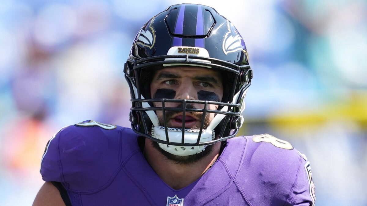 Mark Andrews pulls weak move after choking during playoff game