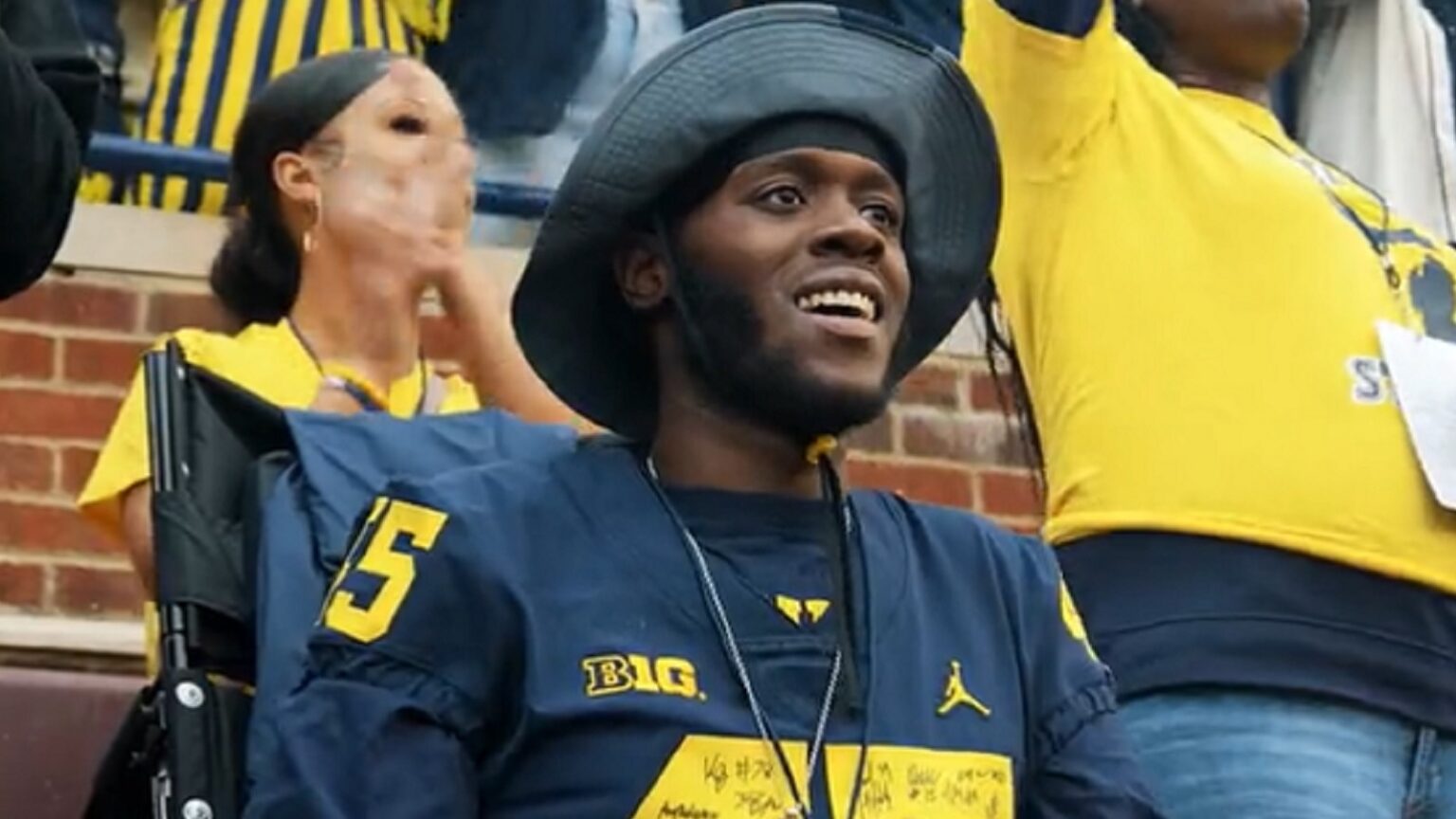 Michigan announces death of honorary Wolverine Dametrius Walker