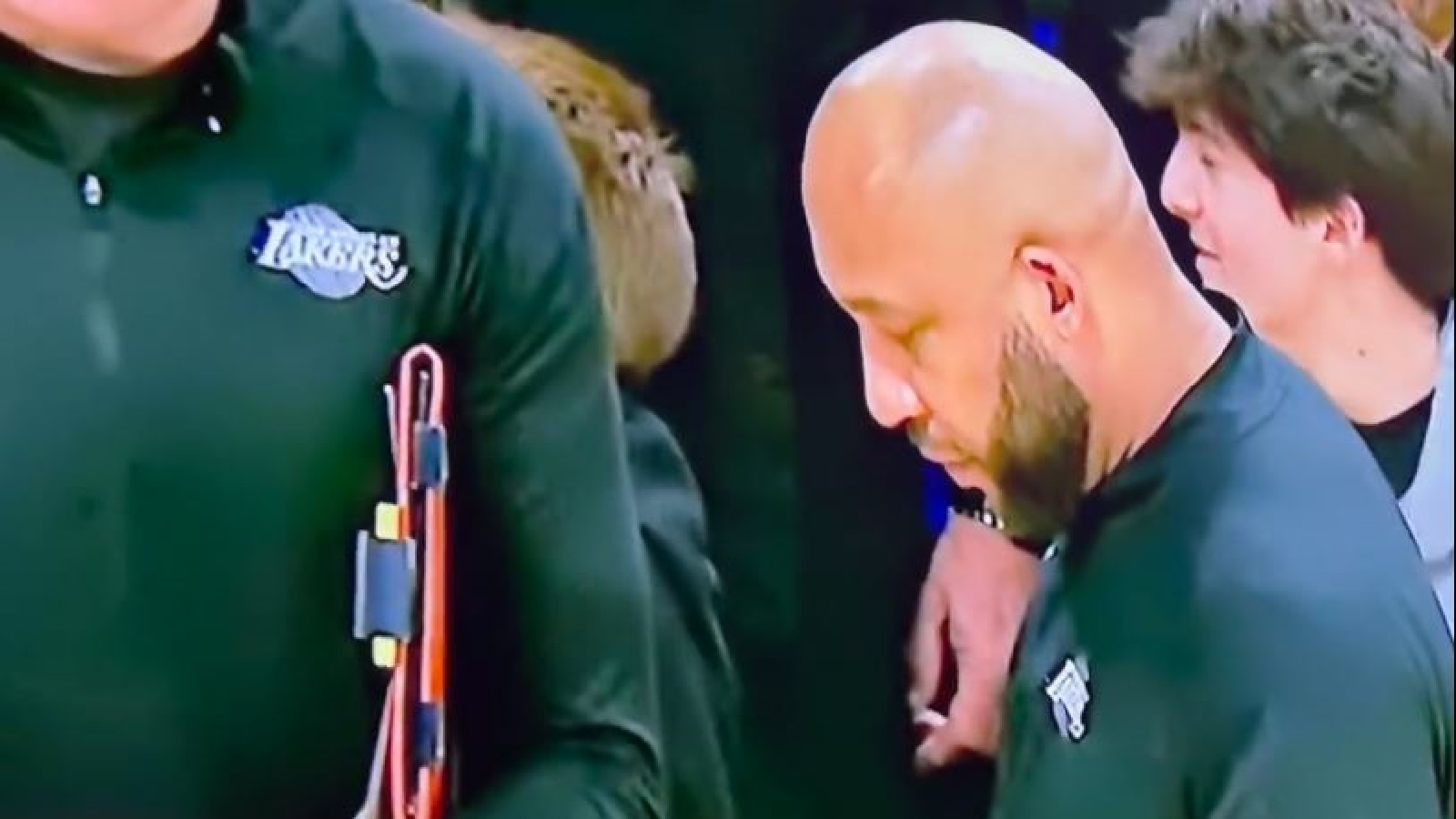 Funny video of Darvin Ham trying to draw up play goes viral