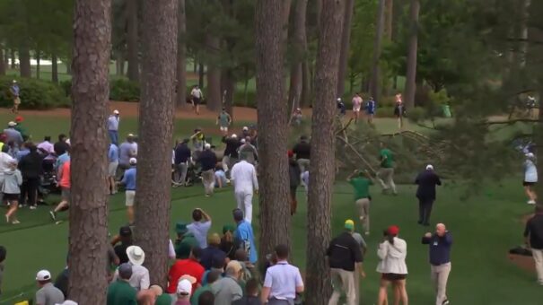 Tree nearly falls on spectators in scary Masters incident