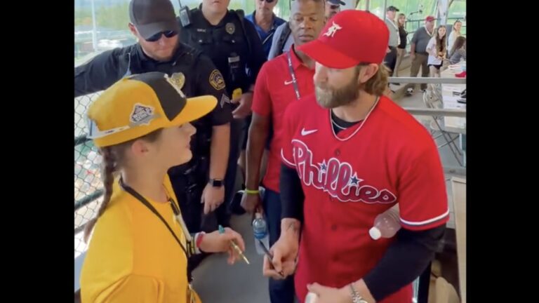 Bryce Harper shares moment with lone female player at Little League ...