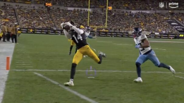 Brutal angle of George Pickens' failed TD catch goes viral