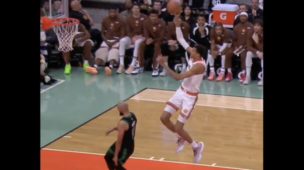 Everyone said the same thing about absurd Victor Wembanyama dunk