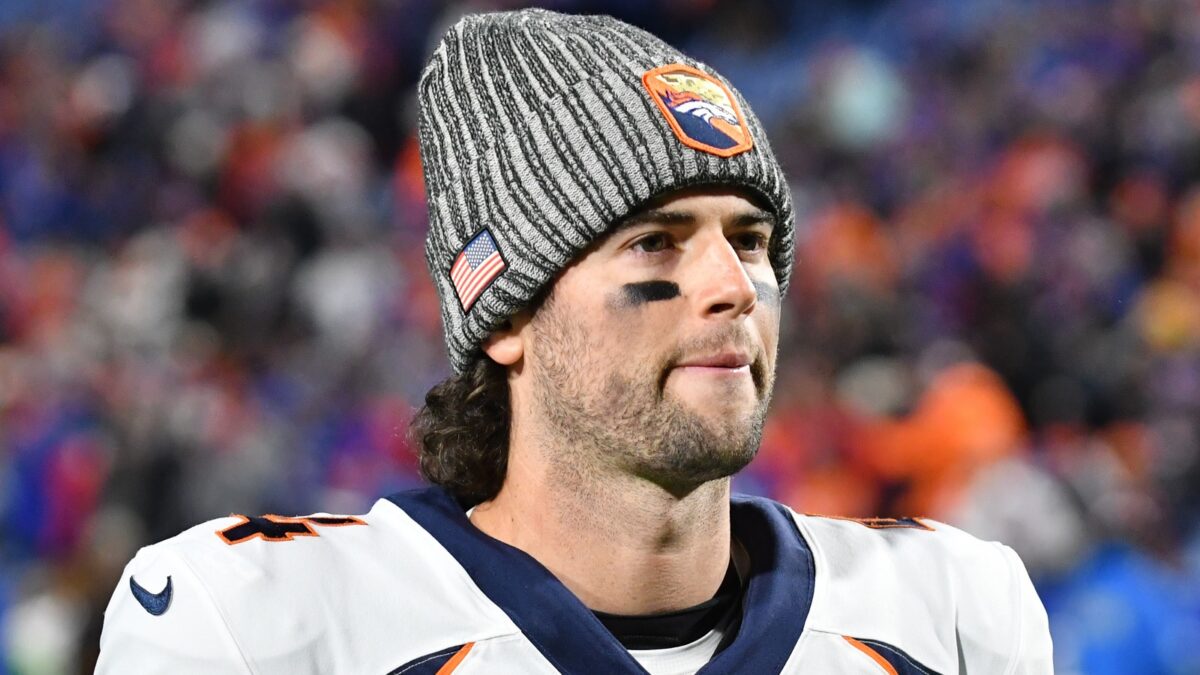 Jarrett Stidham finally reacts to a social media trend before game vs ...