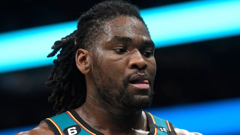 Police report reveals new details about Isaiah Stewart's punch of Drew ...