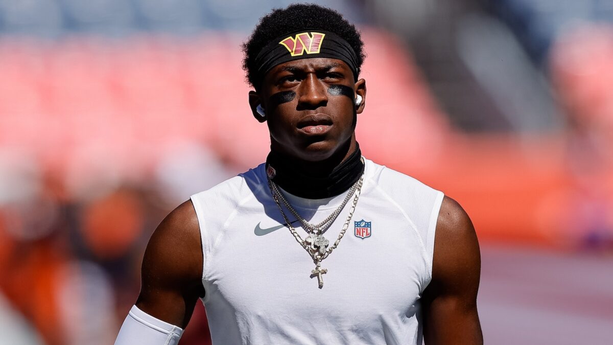 Photo of Commanders CB Emmanuel Forbes looking skinny goes viral