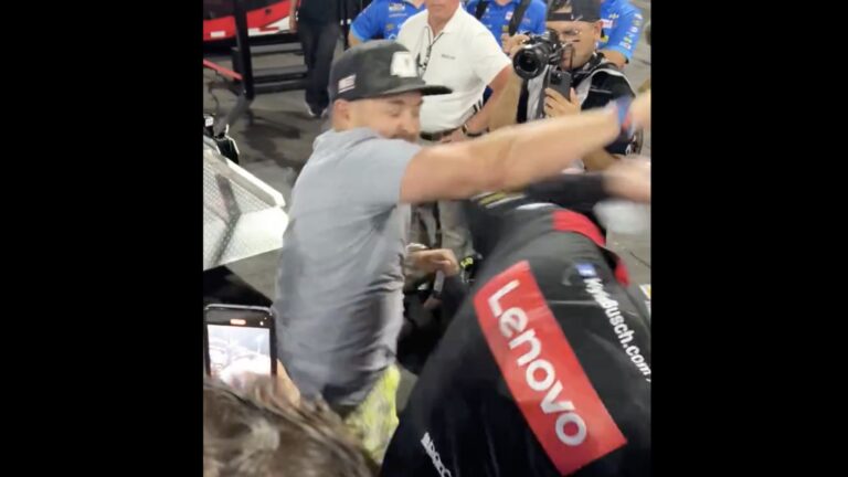 Ricky Stenhouse Jr. throws punch at Kyle Busch during fight after race