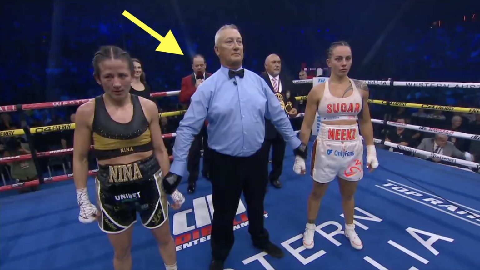 Ring announcer pulls Steve Harvey blunder after title fight