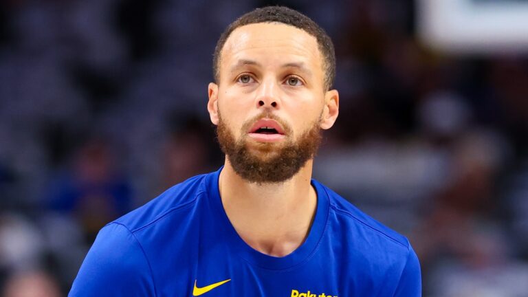 Steph Curry took a cold swipe at the Kings after beating them