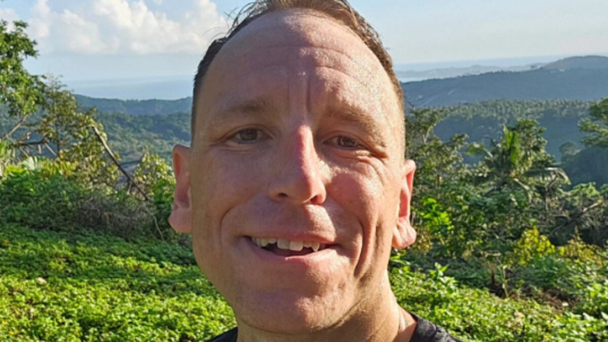 Joey Chestnut issues response after being banned from Hot Dog Contest