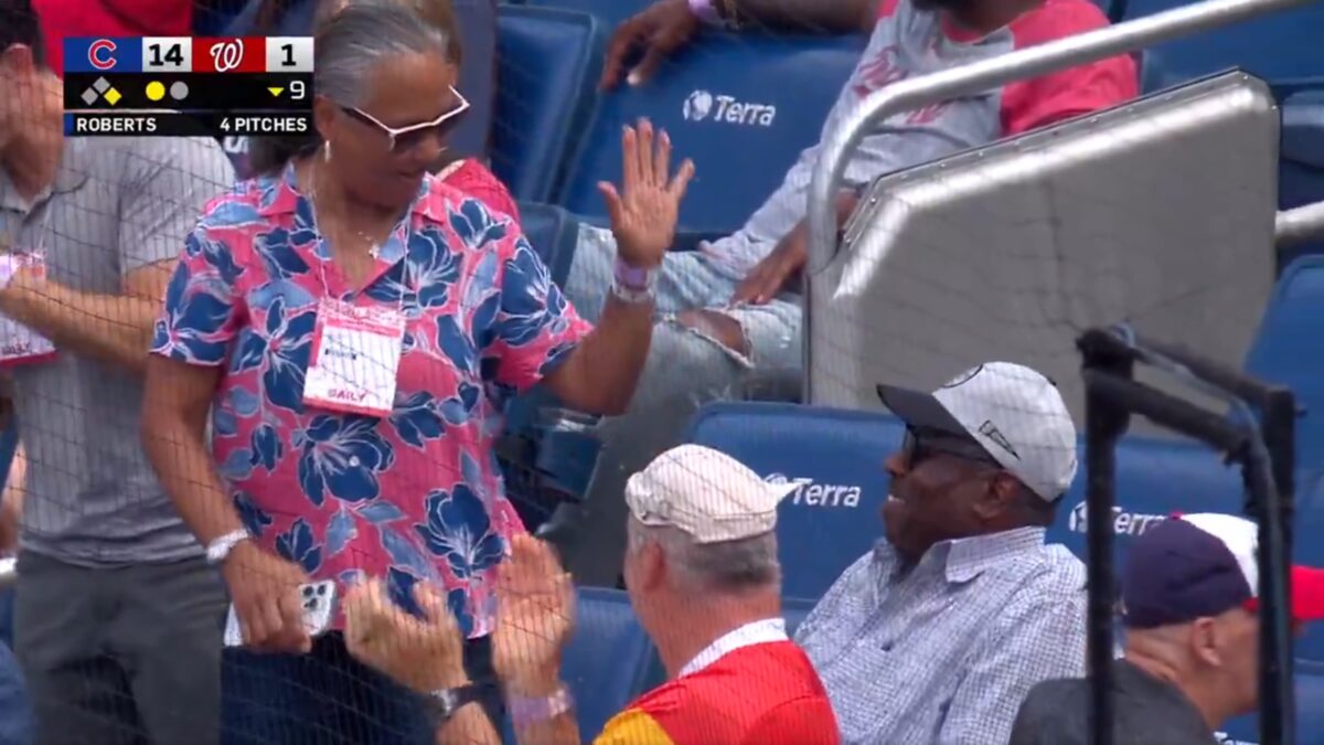 Dusty Baker looked so proud after his son's first MLB hit