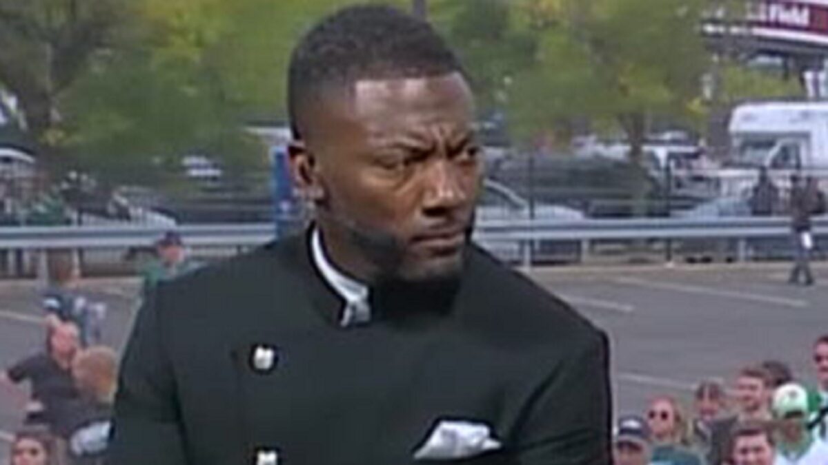 Fans had jokes about Ryan Clark's 'MNF' outfit