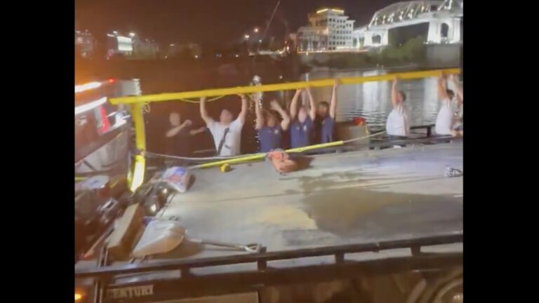 Video shows Vanderbilt goal posts being retrieved from river