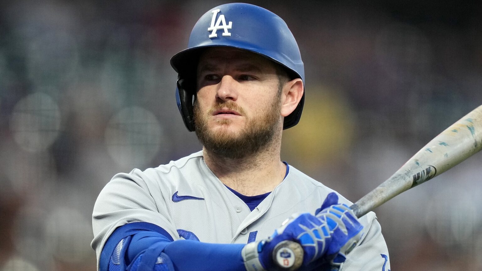 Max Muncy involved in the wildest coincidence