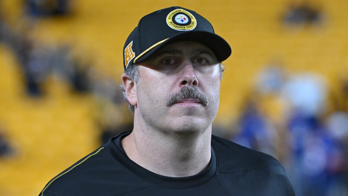 Arthur Smith leaves Steelers for college coaching job