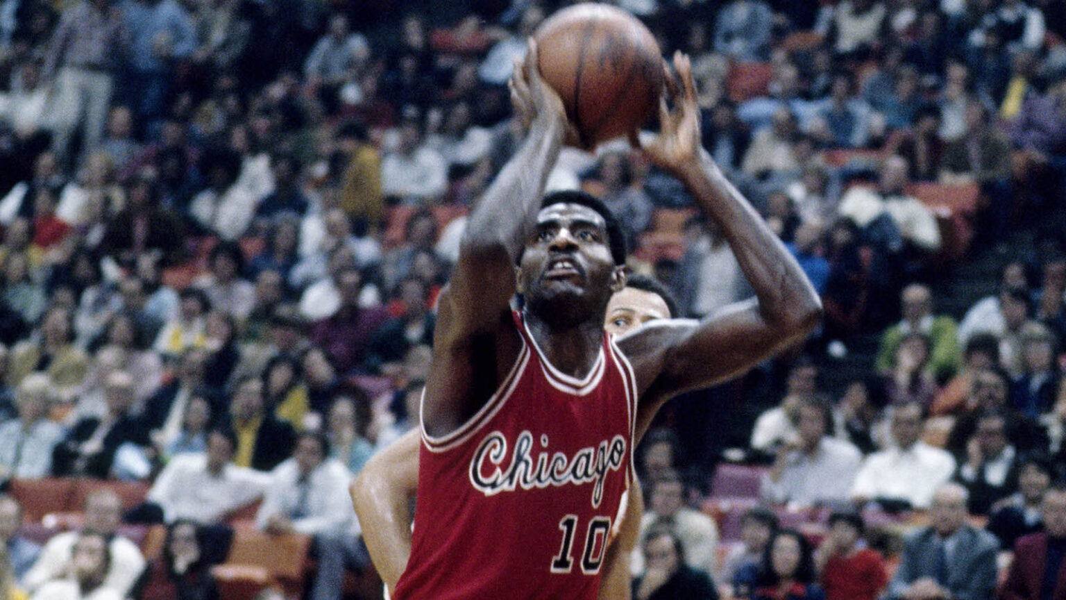 Former Bulls All-Star Bob Love dies - dead at 81