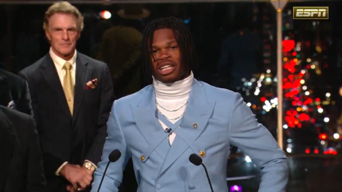 ESPN had awkward moment after Travis Hunter won Heisman Trophy