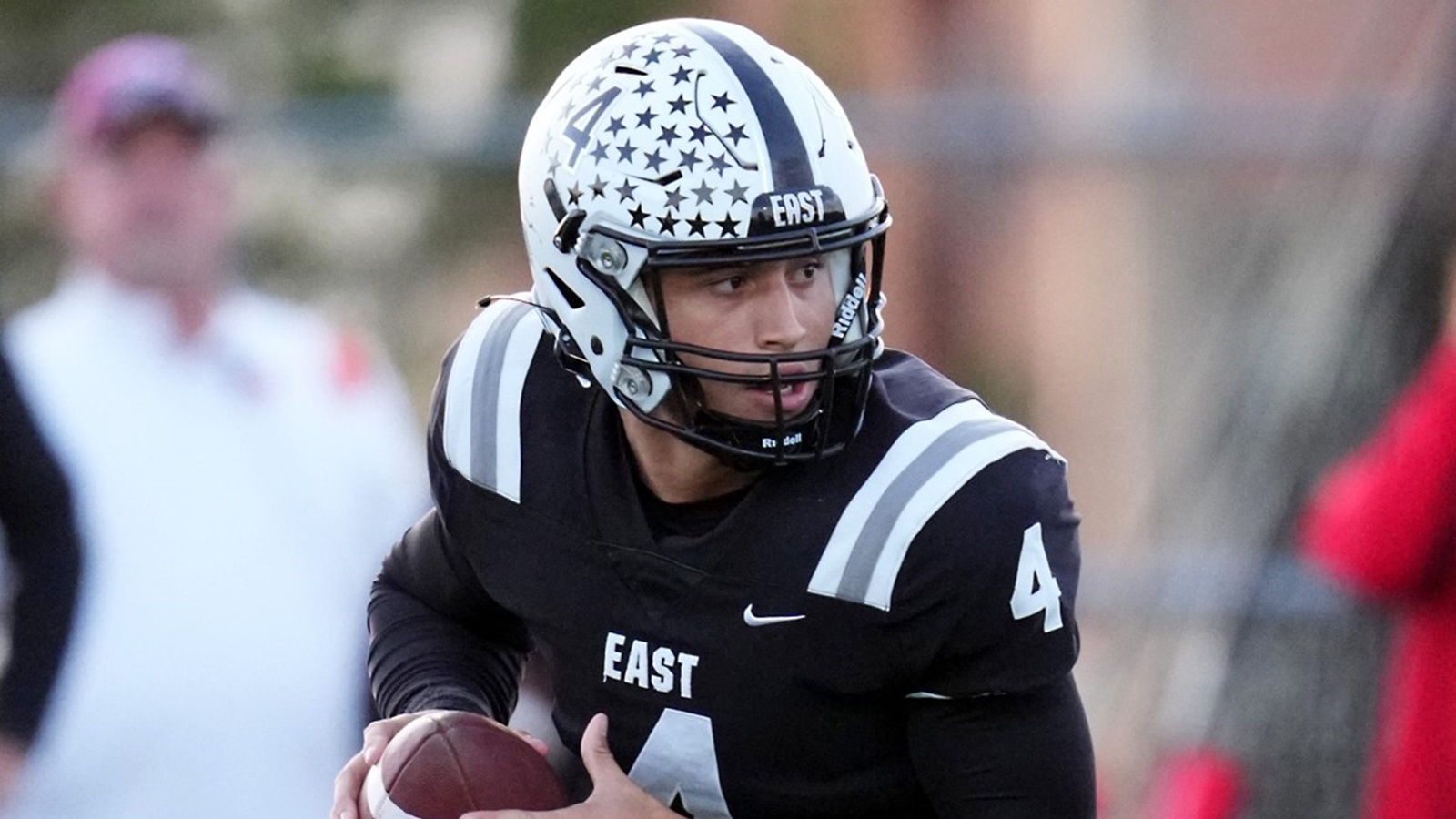 Son of former NFL award-winning QB set to enter transfer portal