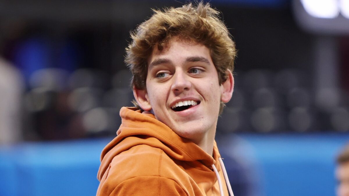 Arch Manning is taking a pay cut from Texas