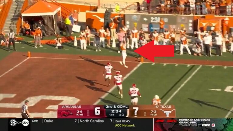 Arch Manning makes impressive leaping catch for TD