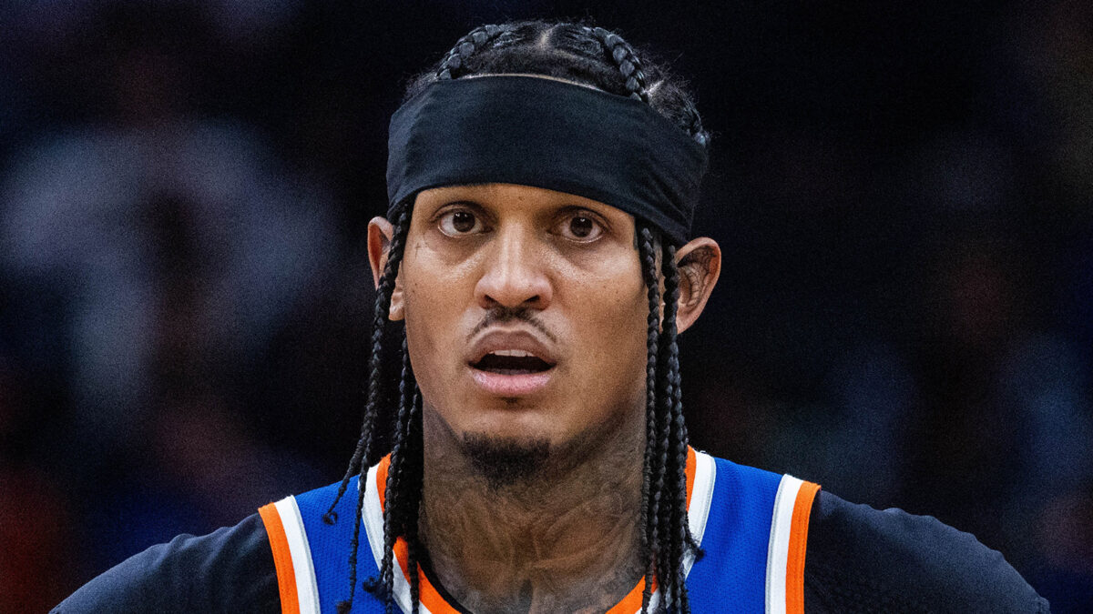 Jordan Clarkson turns heads with a post before the trade deadline