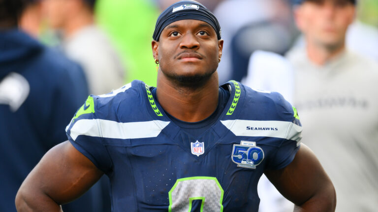 Kenneth Walker leaves Seahawks to join AFC team