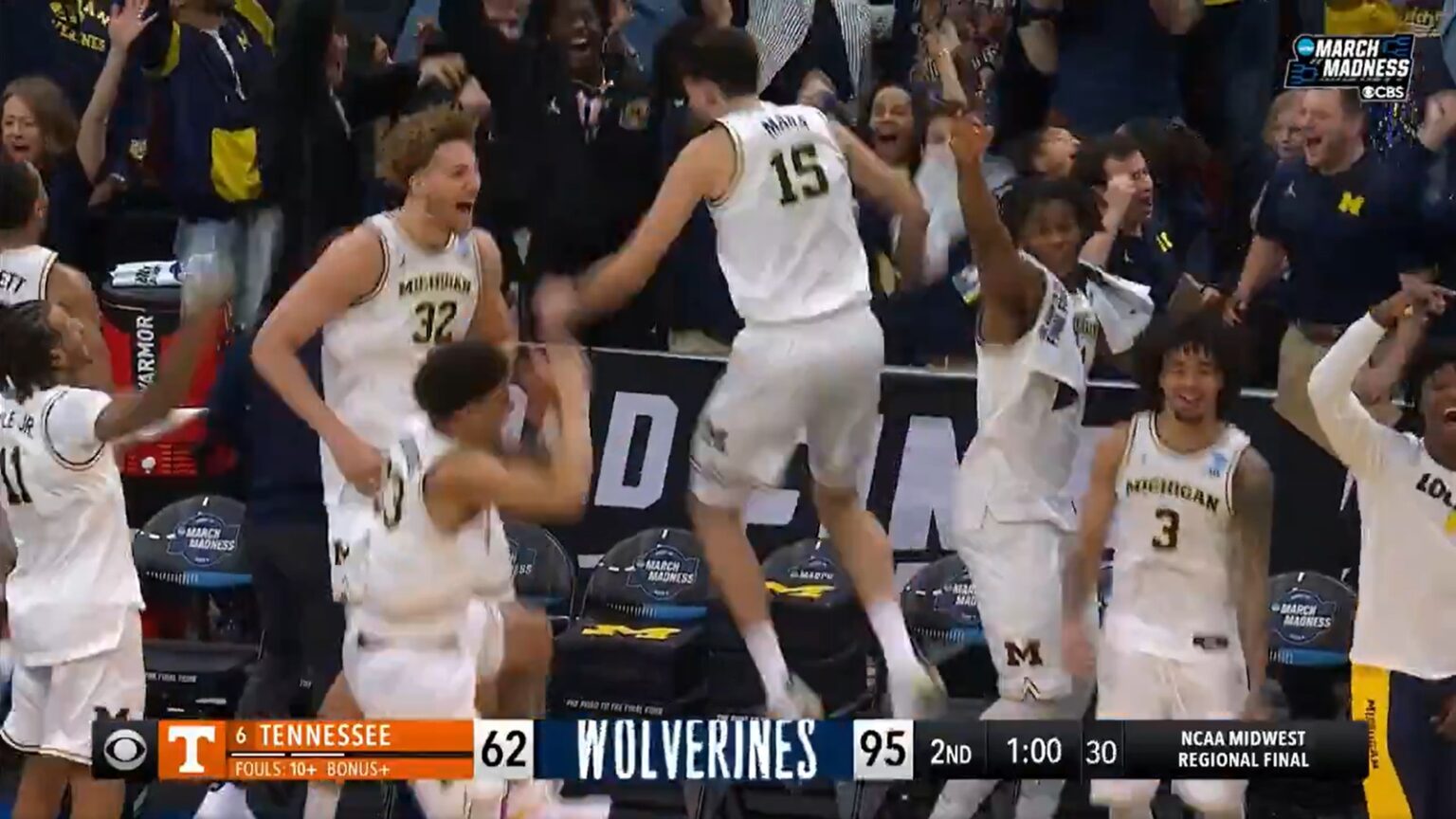 Michigan players went nuts for Dusty May's son's epic moment