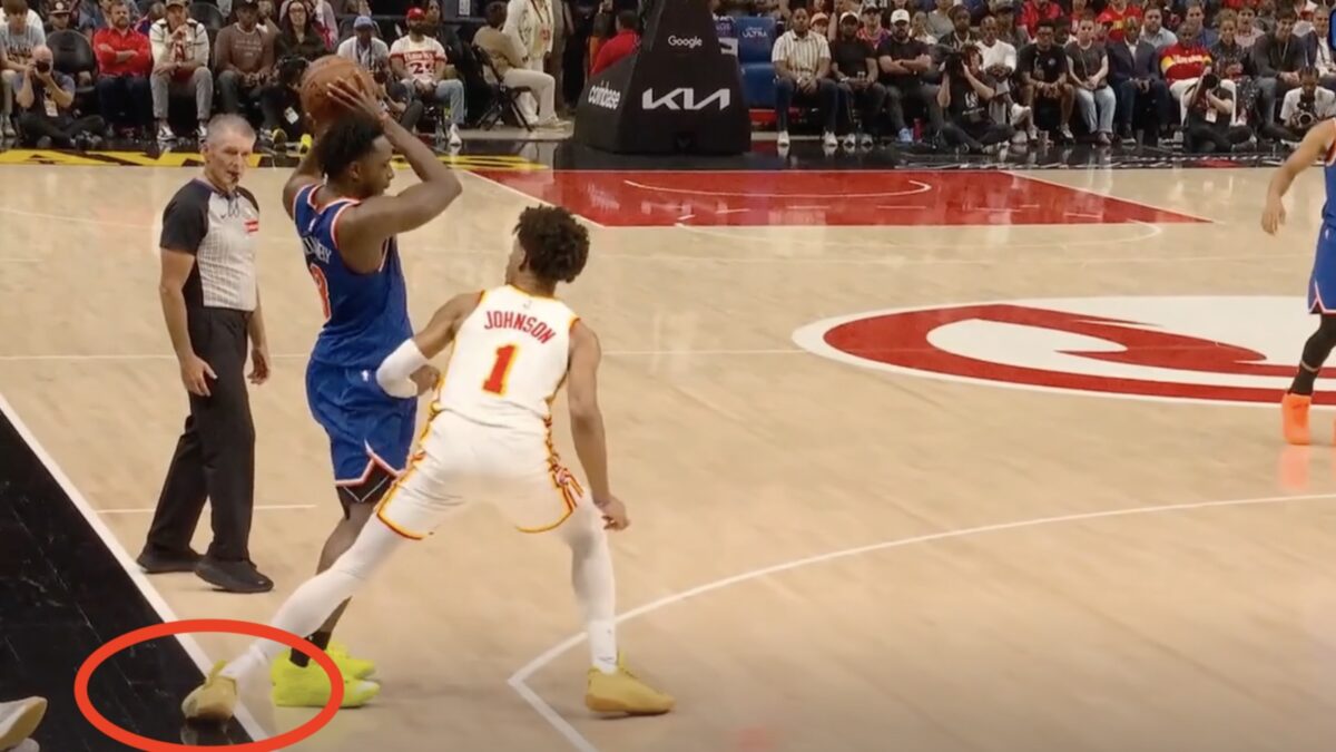 Knicks fans furious after Scott Foster 'humiliated' himself with ...