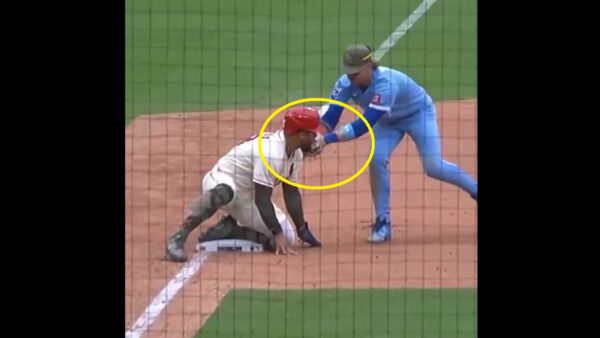 Bobby Witt Jr. had an incredible 1000-IQ play against Cardinals