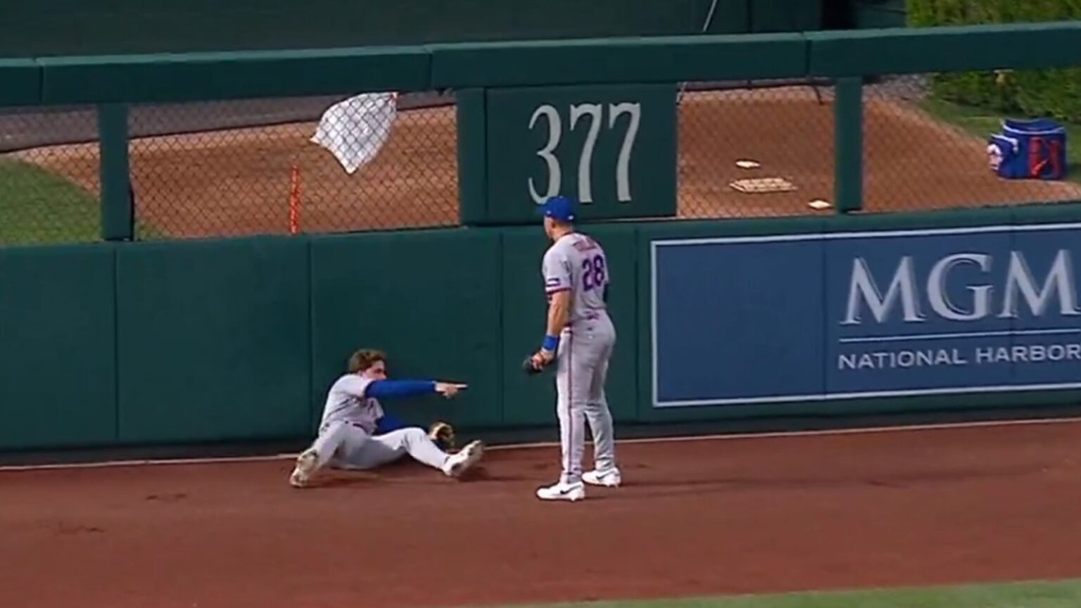 Mets give up an unbelievable Little League grand slam to the Nationals