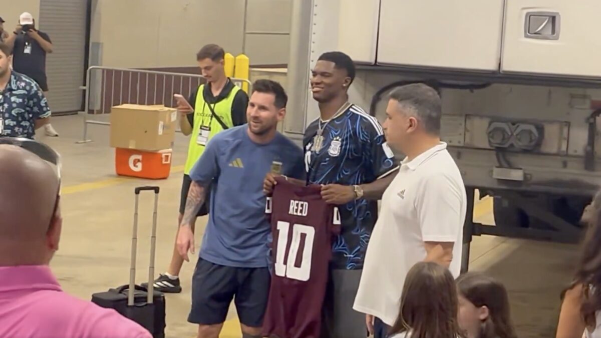 Texas A&M QB gets clowned for giving Lionel Messi his signed jersey