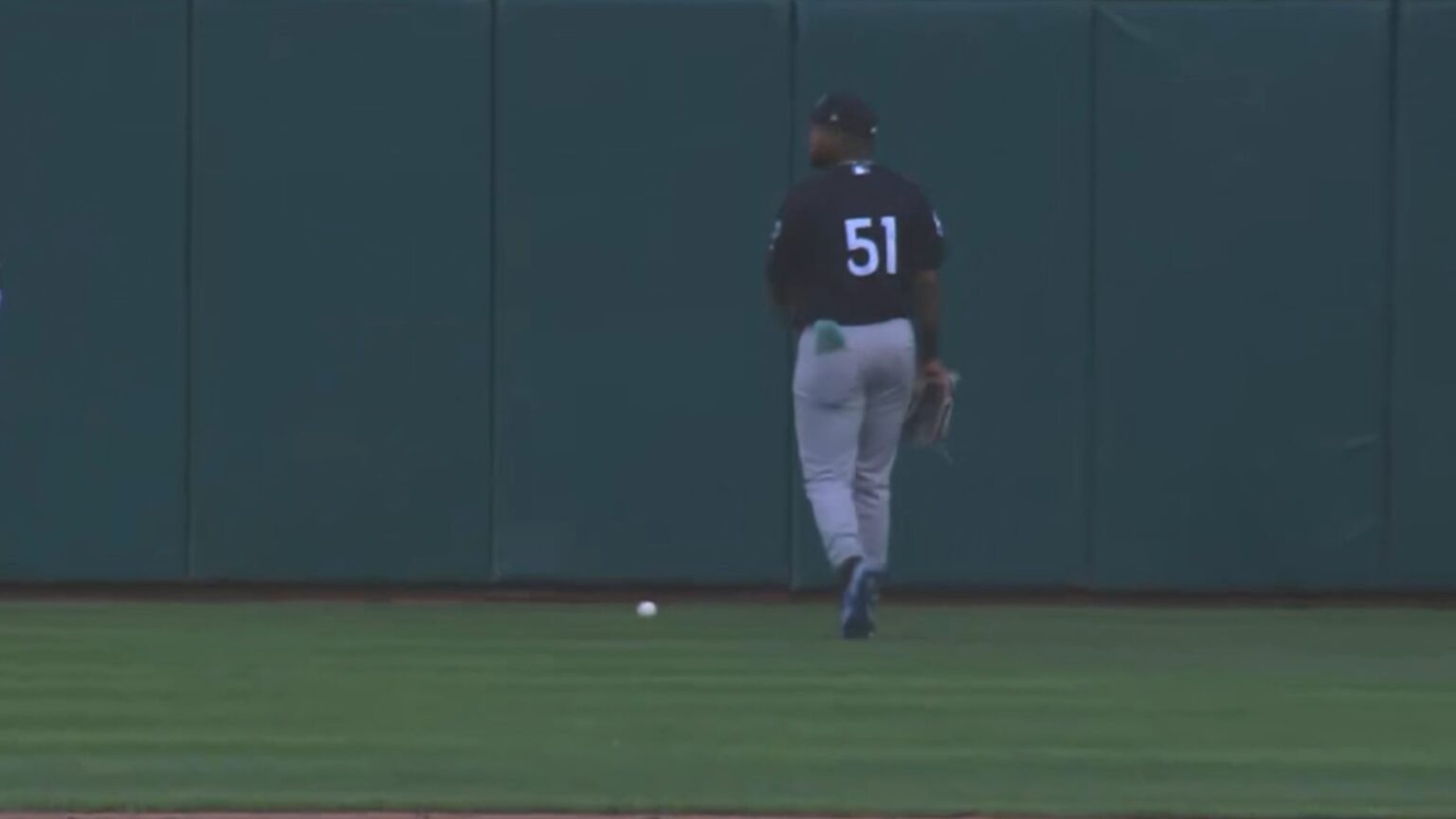 Yankees minor leaguer cost his team a game with the most embarrassing ...